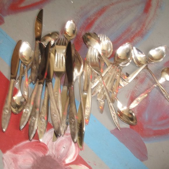 Community | Dining | Lot 37 Pieces Community Silver Plate Morning Rose ...